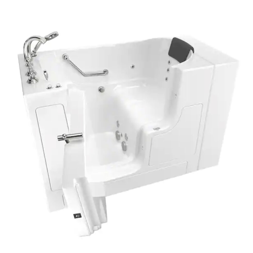 10 Best Walk-In Tubs and Purchasing Guide 2025